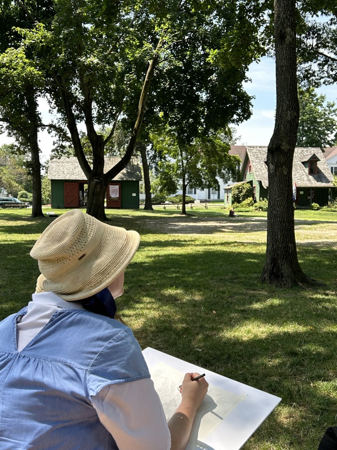 Drop-in Drawing on the Museum Commons | Fairfield Museum and History Center